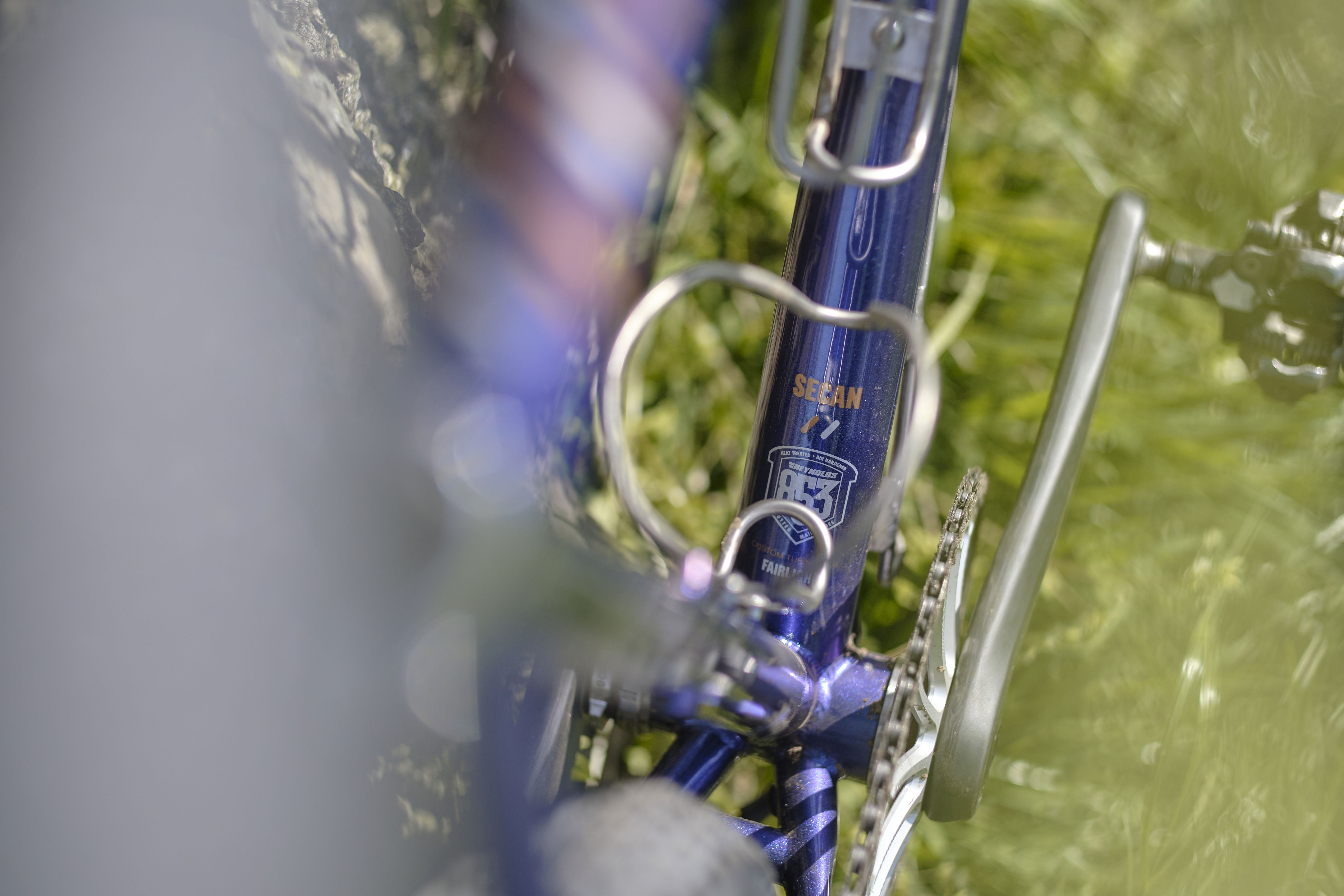 Secan 2.5 58T Iridescent Plum - Fairlight Cycles