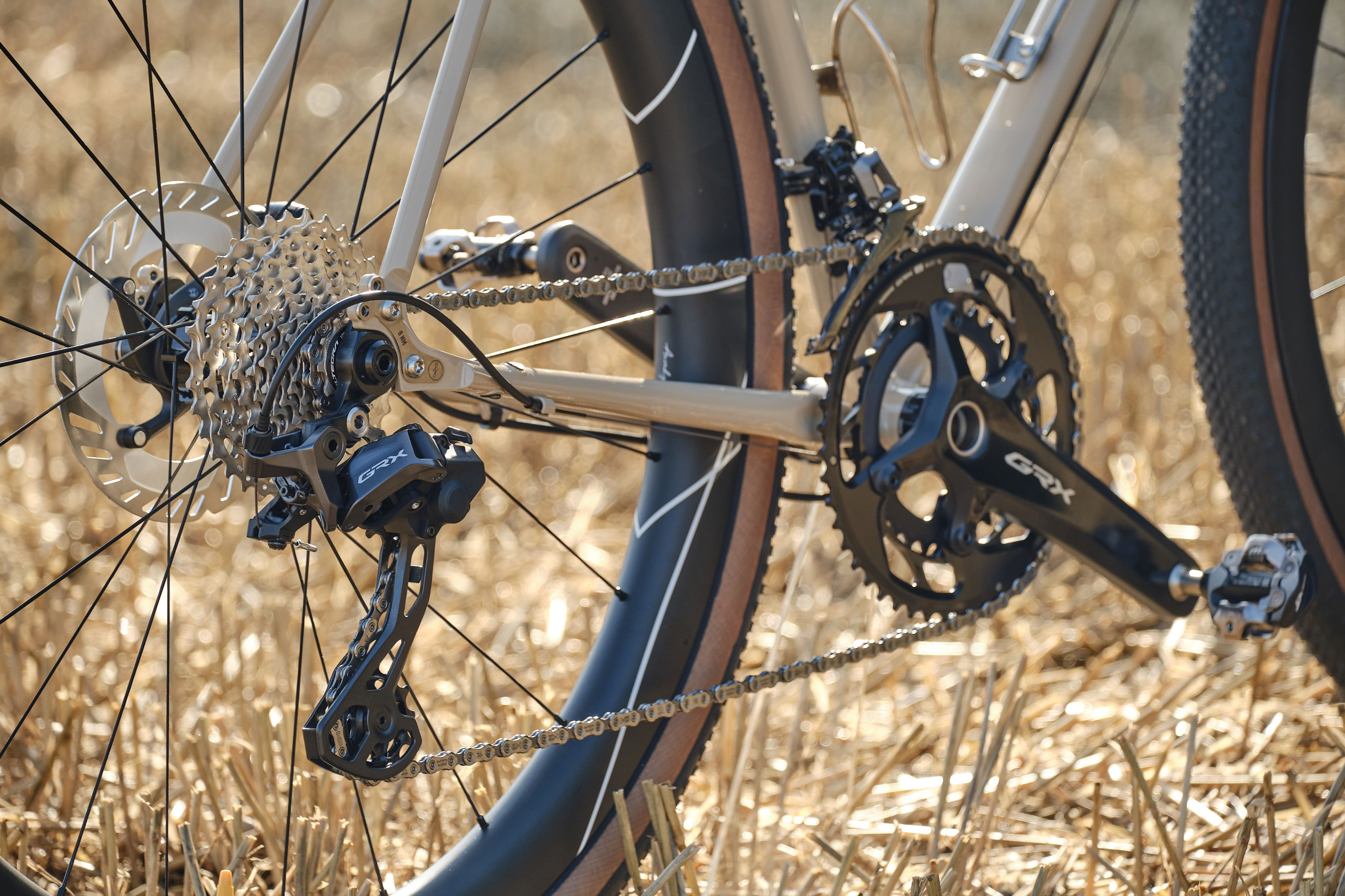 Secan 2.5 58R Desert - Fairlight Cycles