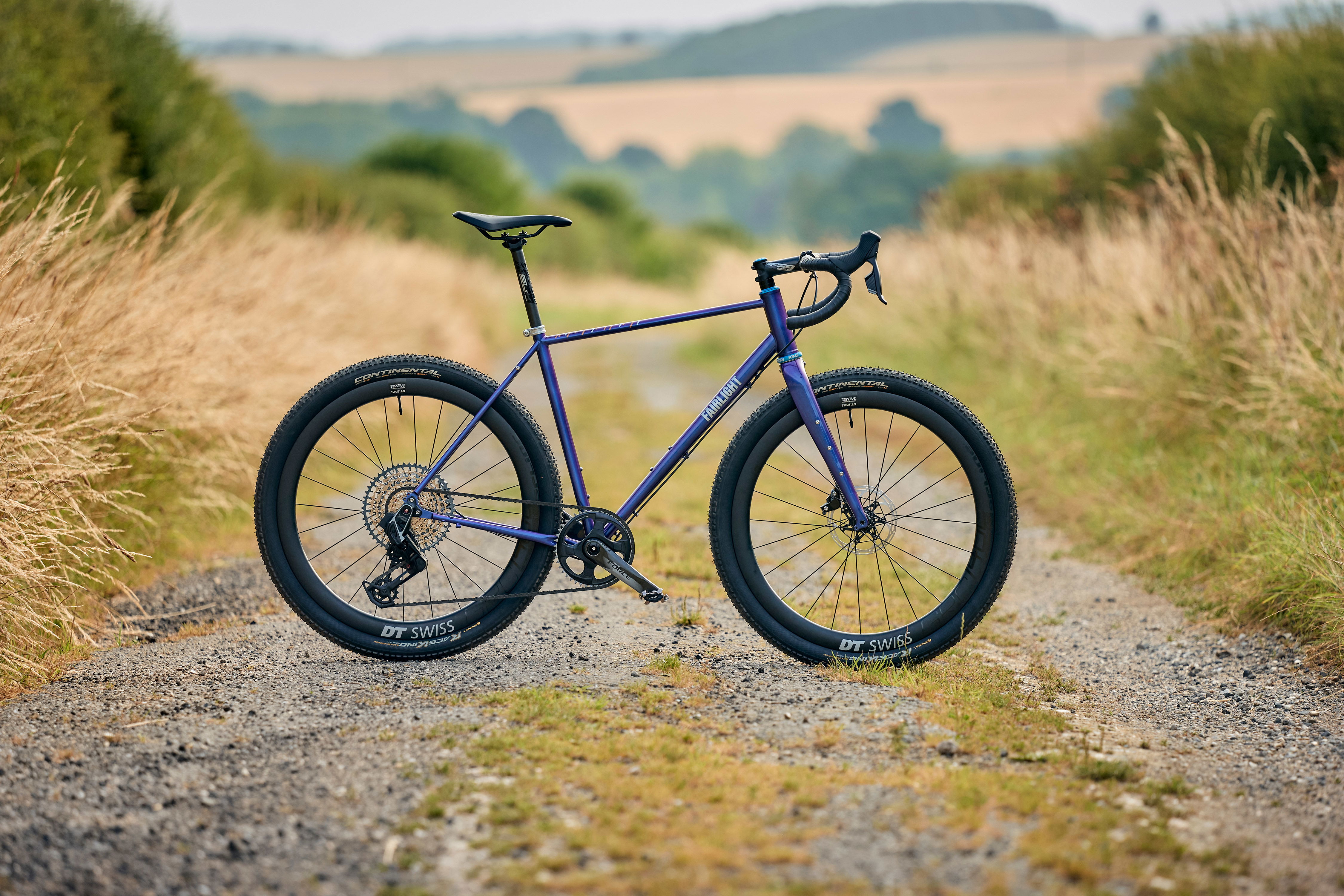 Secan 2.5 54T Iridescent Plum - Fairlight Cycles