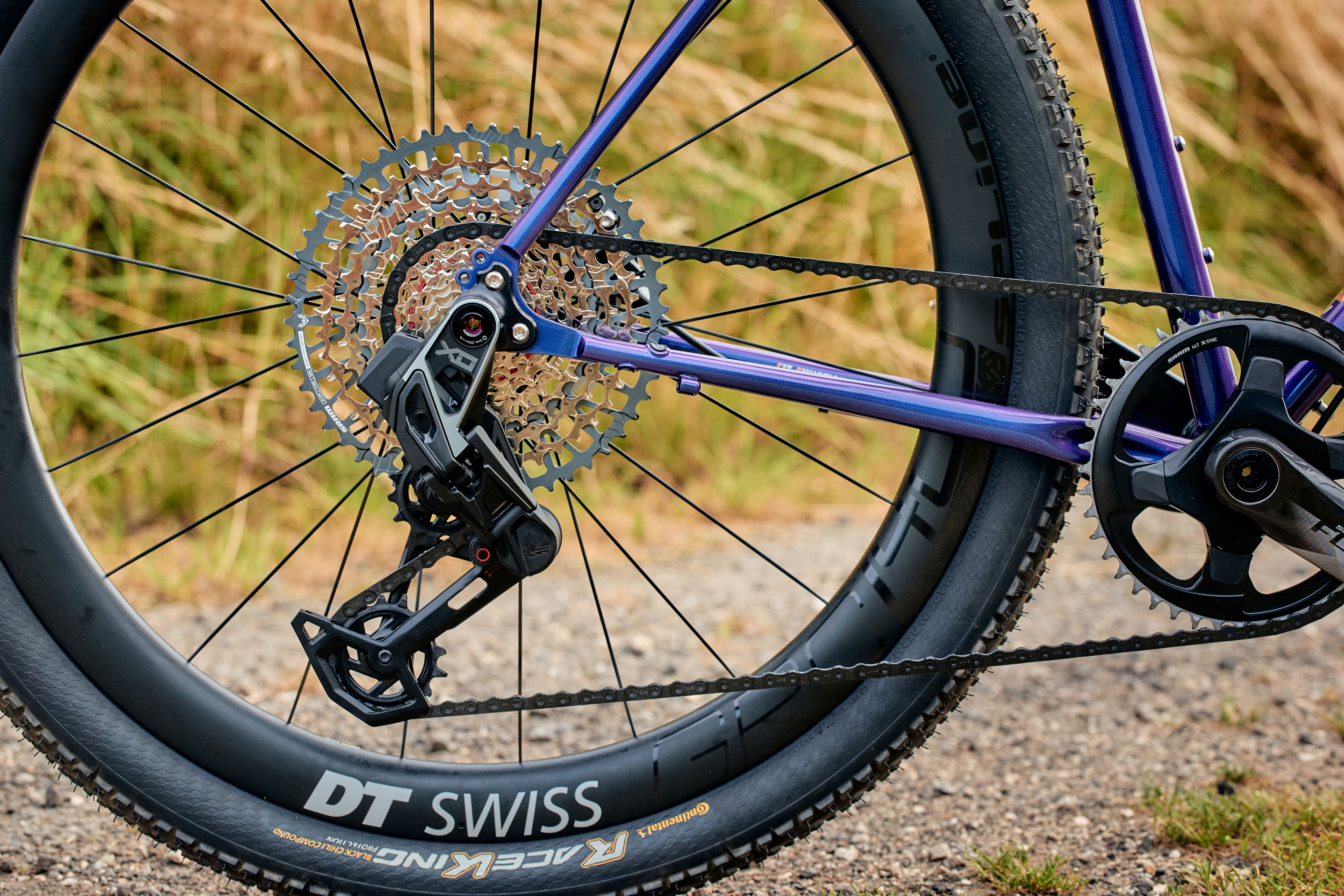 Secan 2.5 54T Iridescent Plum - Fairlight Cycles