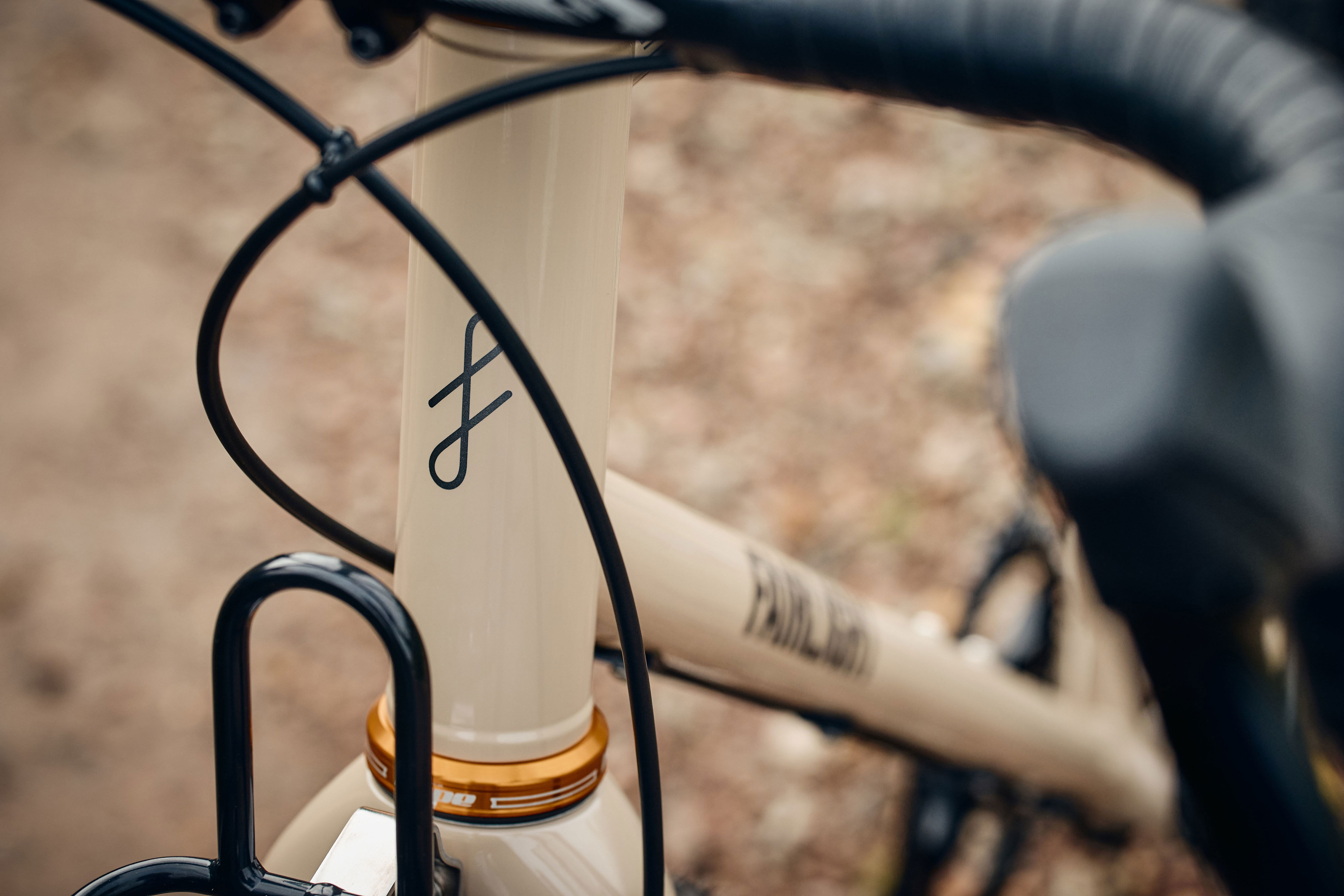 Secan 3.0 56T Desert - Fairlight Cycles